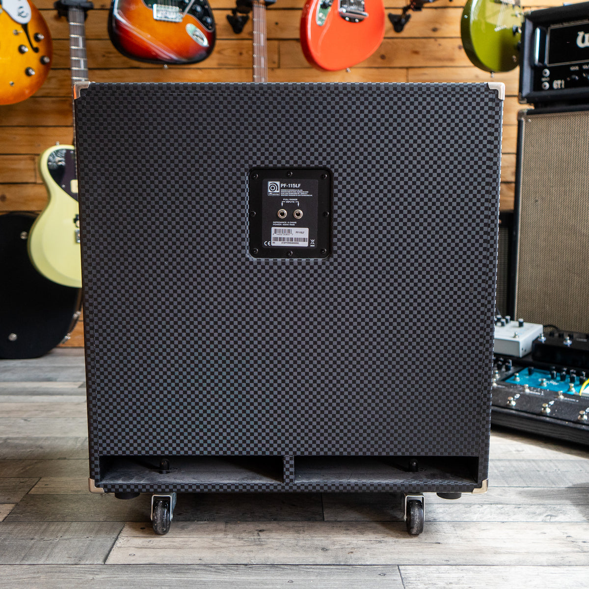 Ampeg PF-115 Portaflex Flip-top 400w 8ohm Bass Cabinet - (Pre-Owned ...